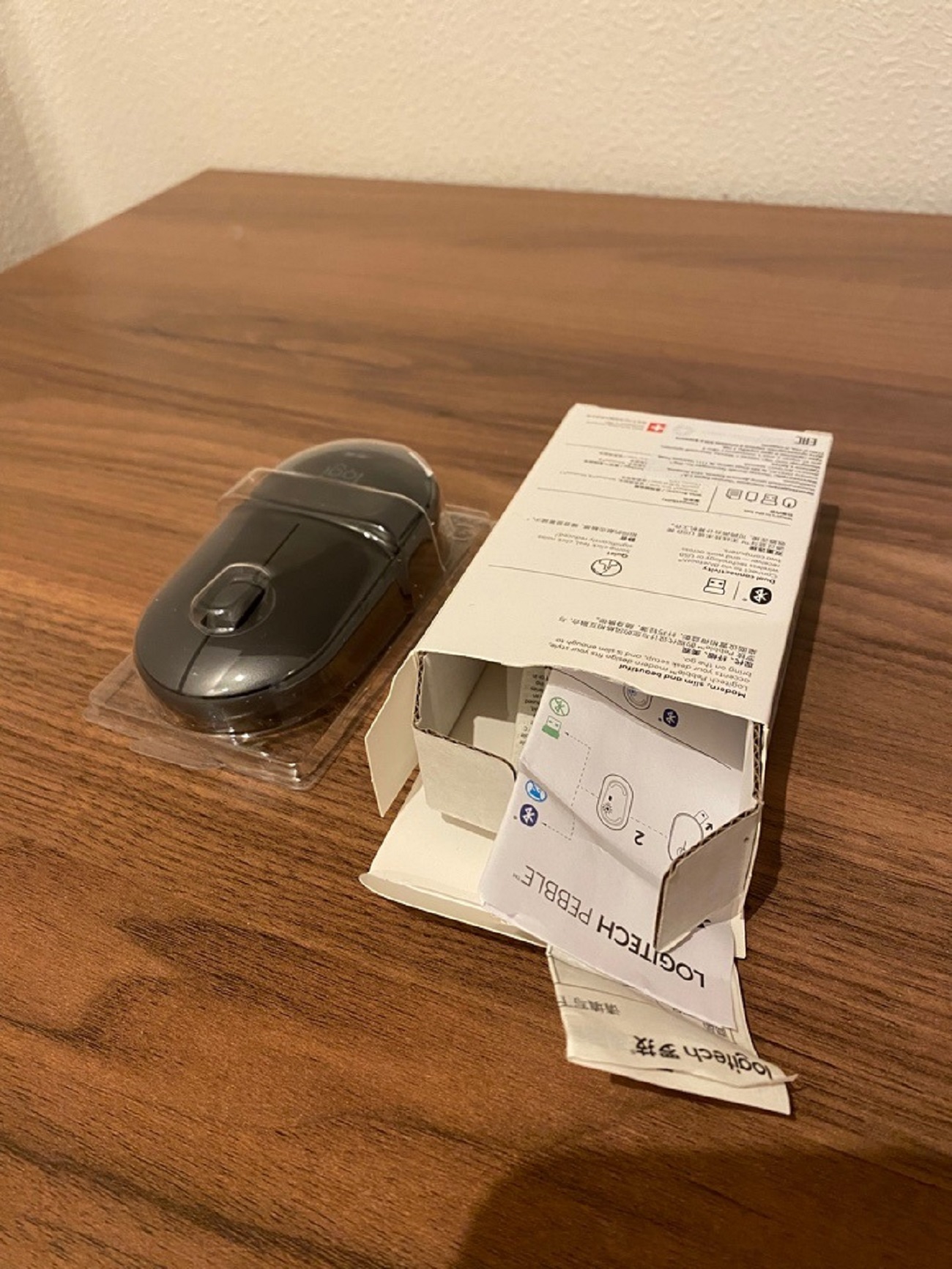 Обзор от покупателя на Мышь беспроводная Logitech Pebble M350 Graphite ...