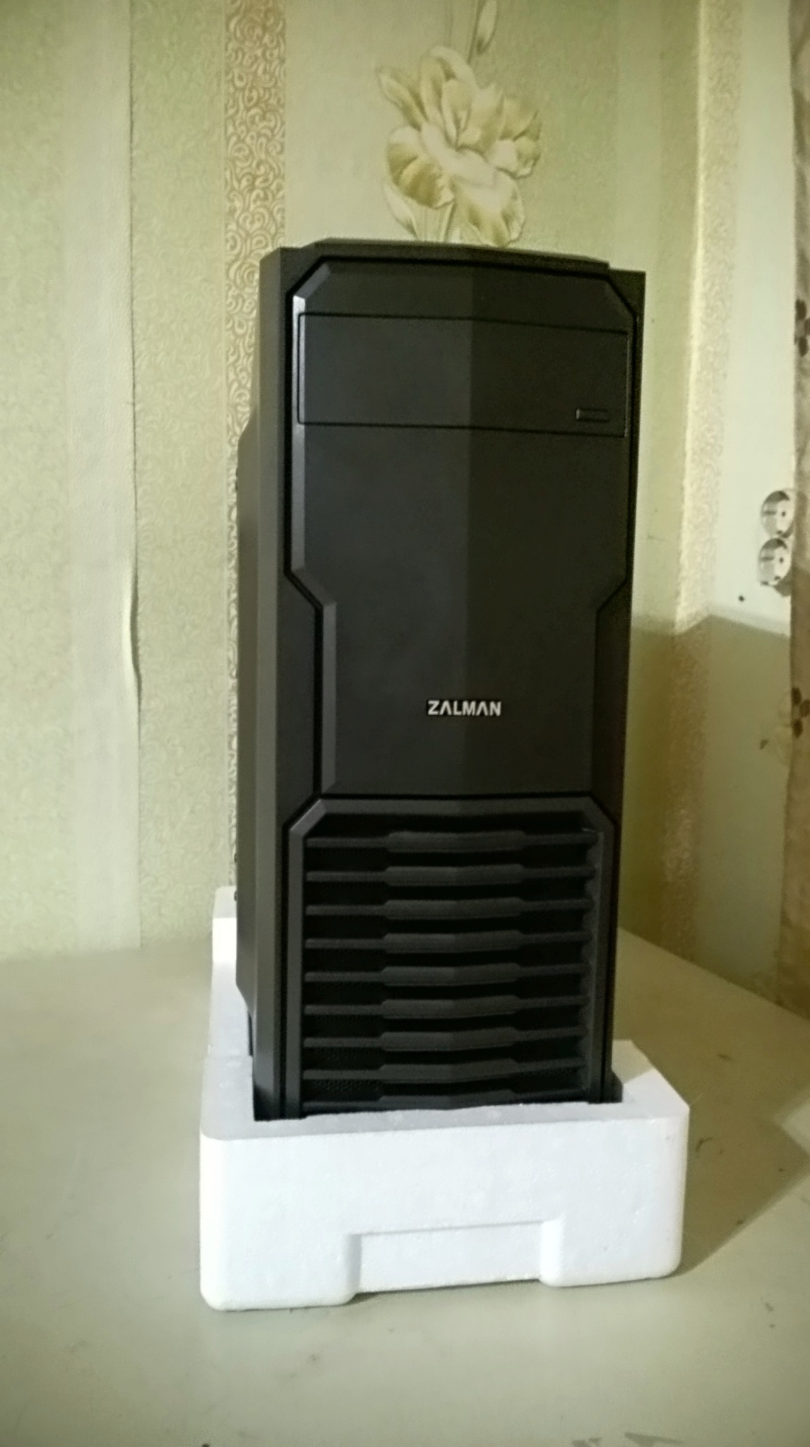 Обзор от покупателя на Корпус Zalman ZM-T4 black mATX — интернет ...
