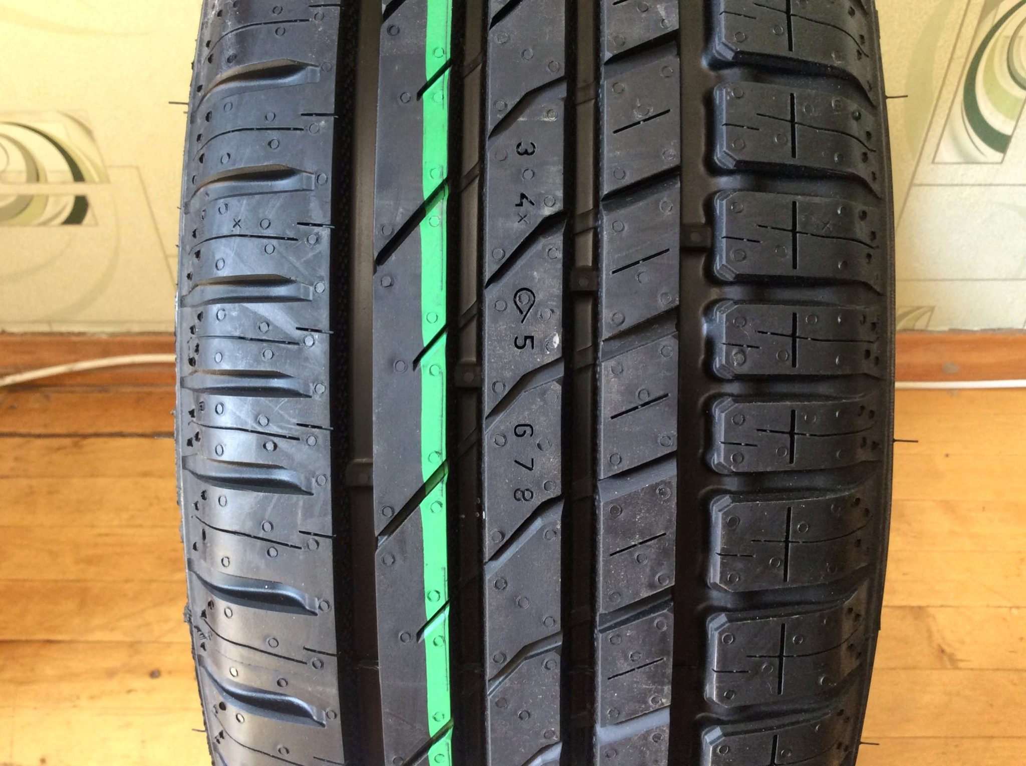 Обзор от покупателя на Шина Nokian Tyres Hakka Green 2 185/60 R14 82T ...