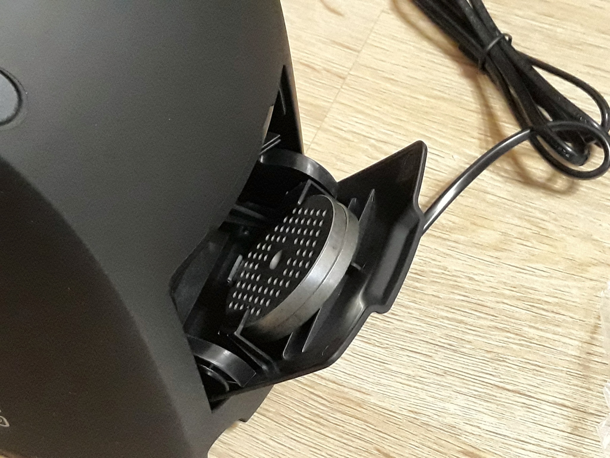 Обзор от покупателя на Мясорубка Maunfeld MMG.2000BRSV, черный ...