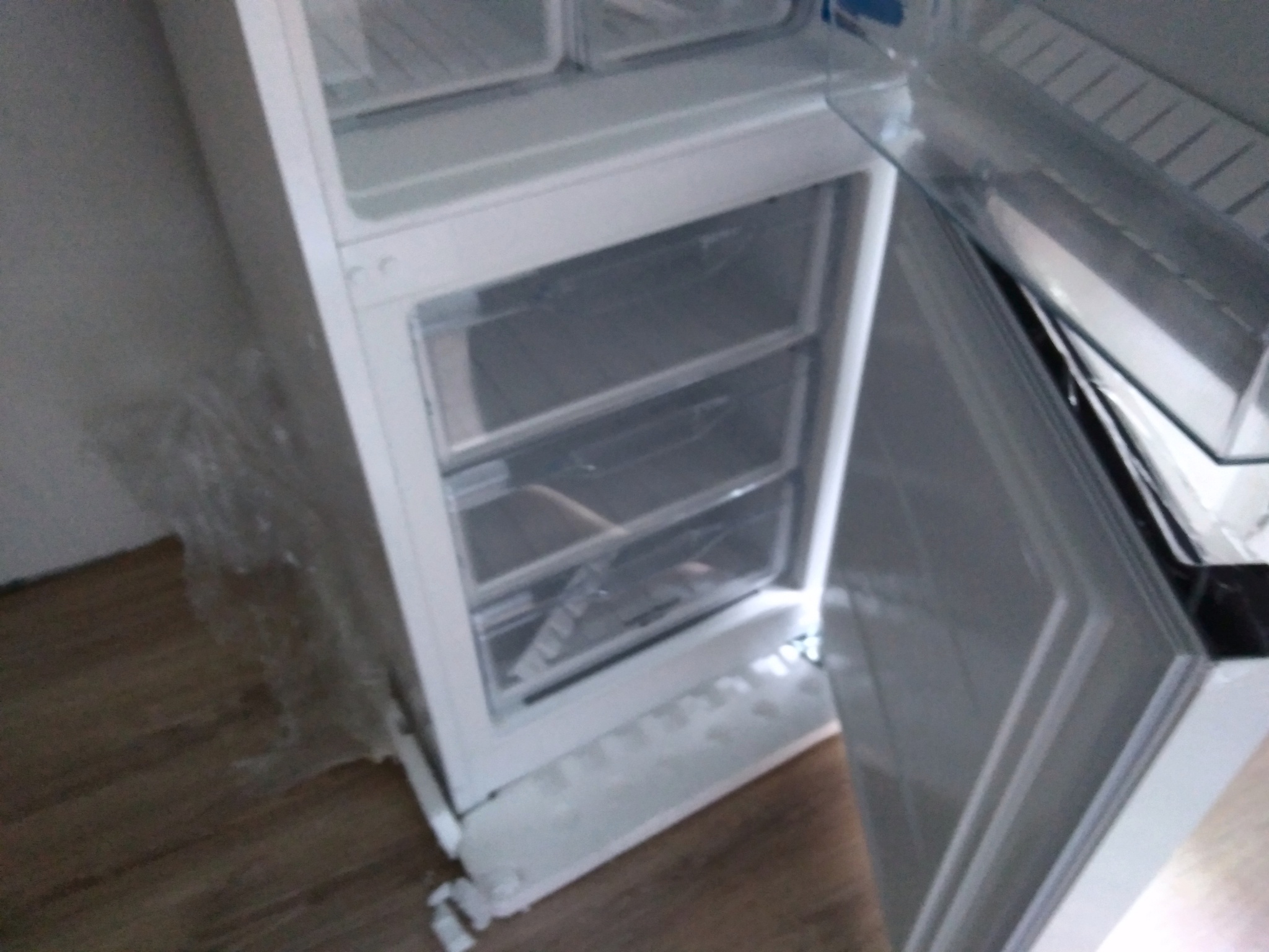 Обзор от покупателя на Холодильник Indesit DF 4180 W — интернет-магазин ...