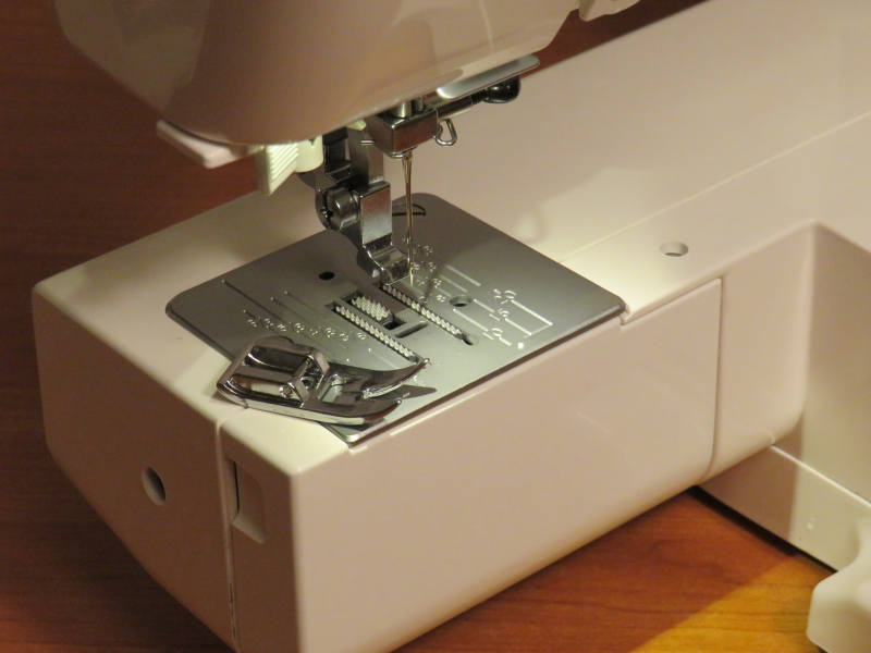 Обзор от покупателя на Швейная машина Janome Juno 523 — интернет ...
