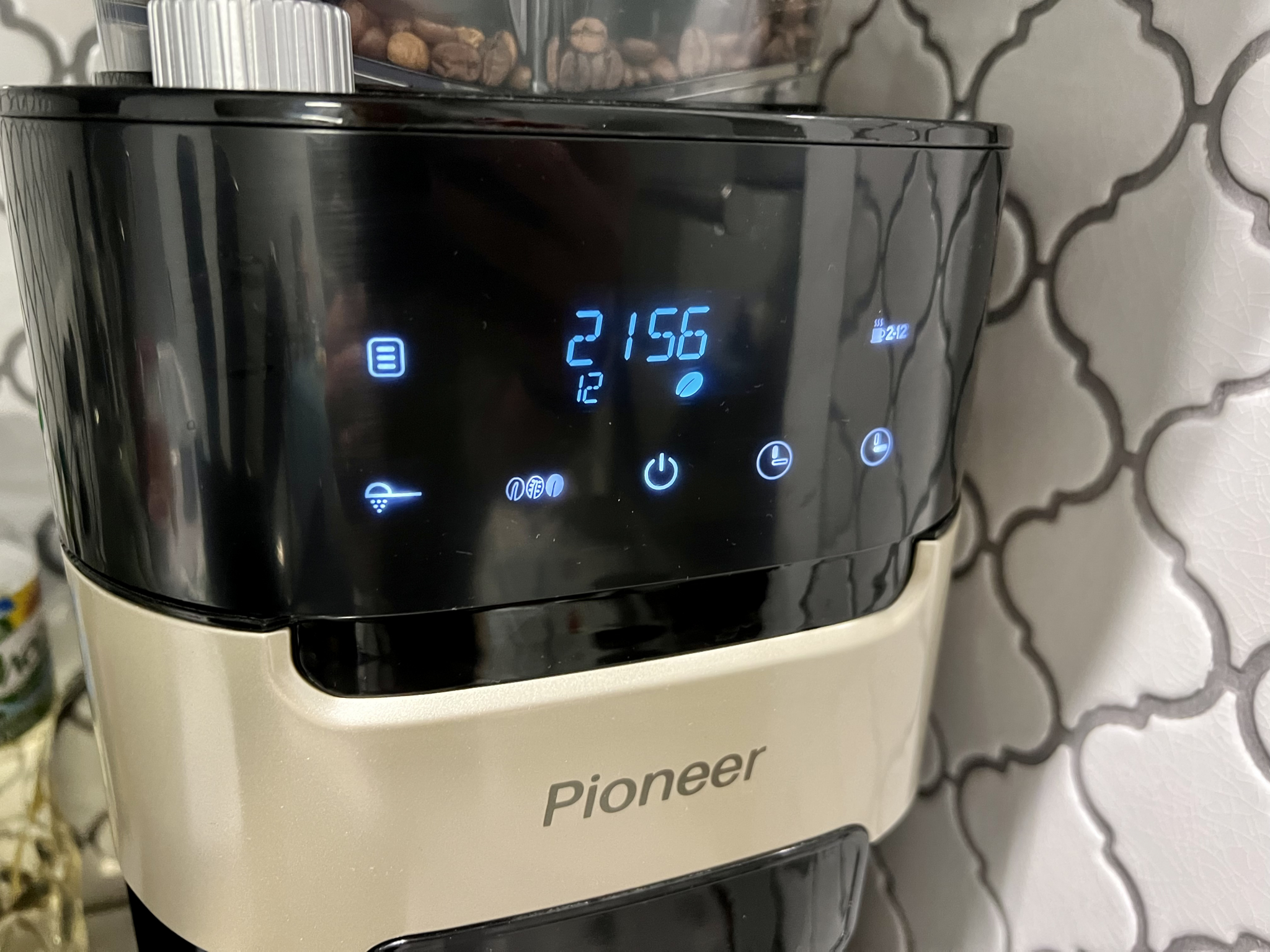 Обзор от покупателя на Капельная кофеварка Pioneer CM060D капельного ...