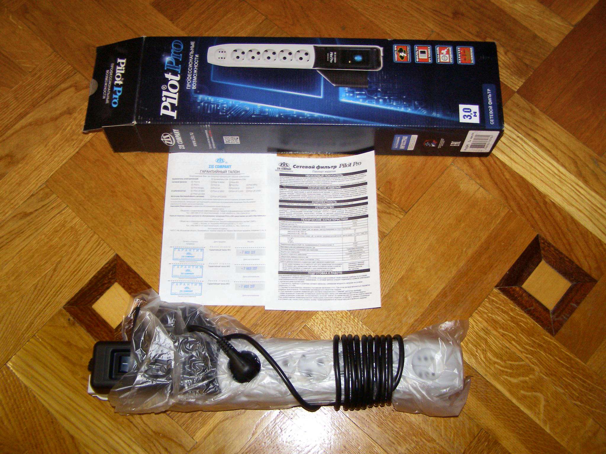 Сетевой фильтр ZIS Pilot-PRO 6 розеток, шнур 3.0м Pilot Pro 3M — купить ...