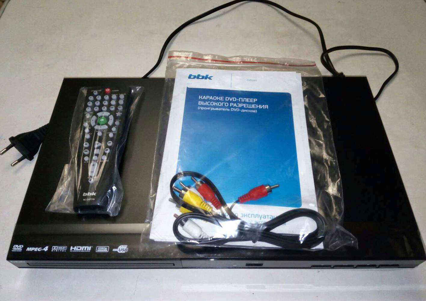 Плеер DVD BBK DVP036S, черный 00006126 — купить в интернет-магазине ...