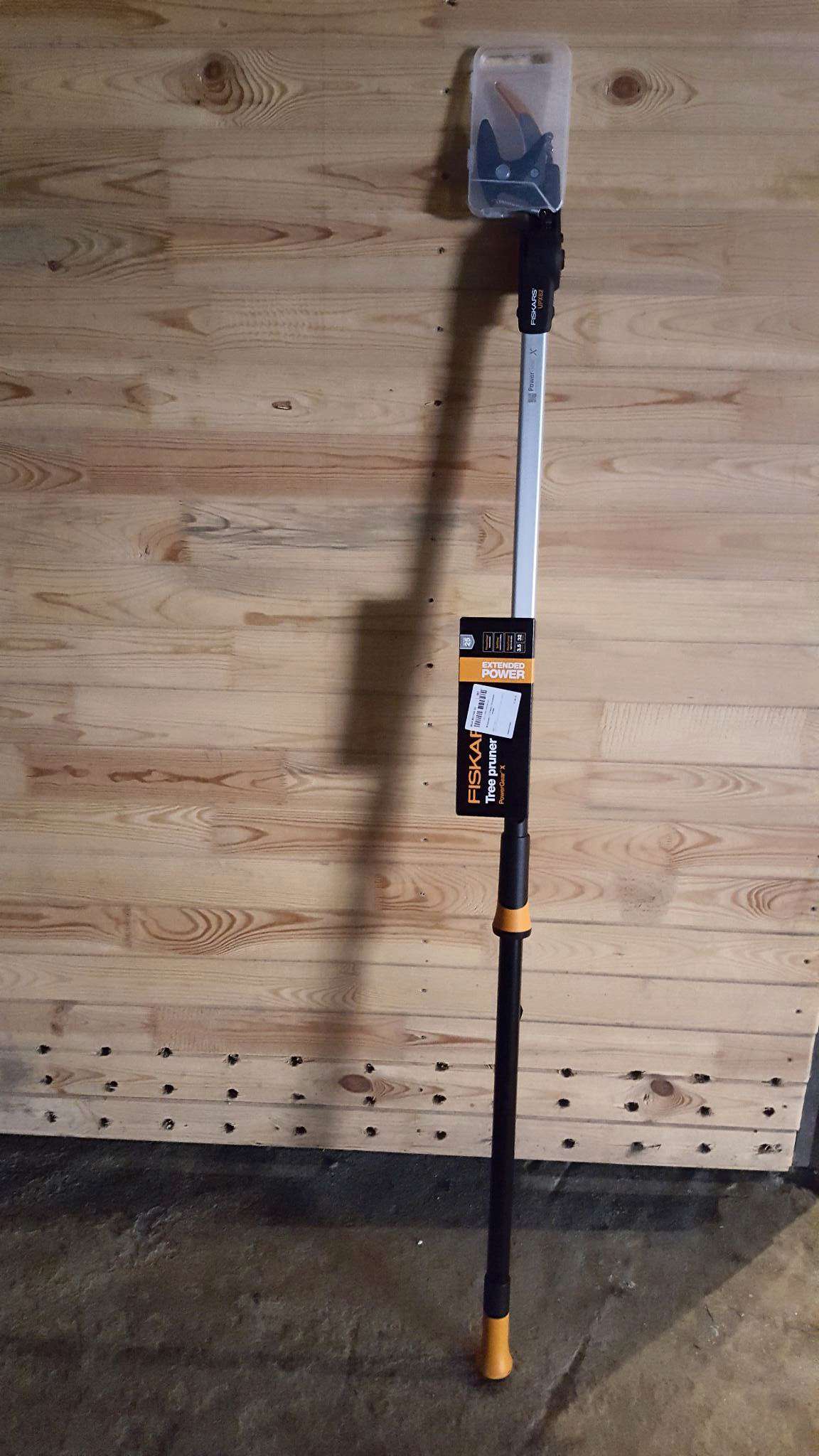 Сучкорез FISKARS универсальный садовый UPX82 1023625 — купить в ...