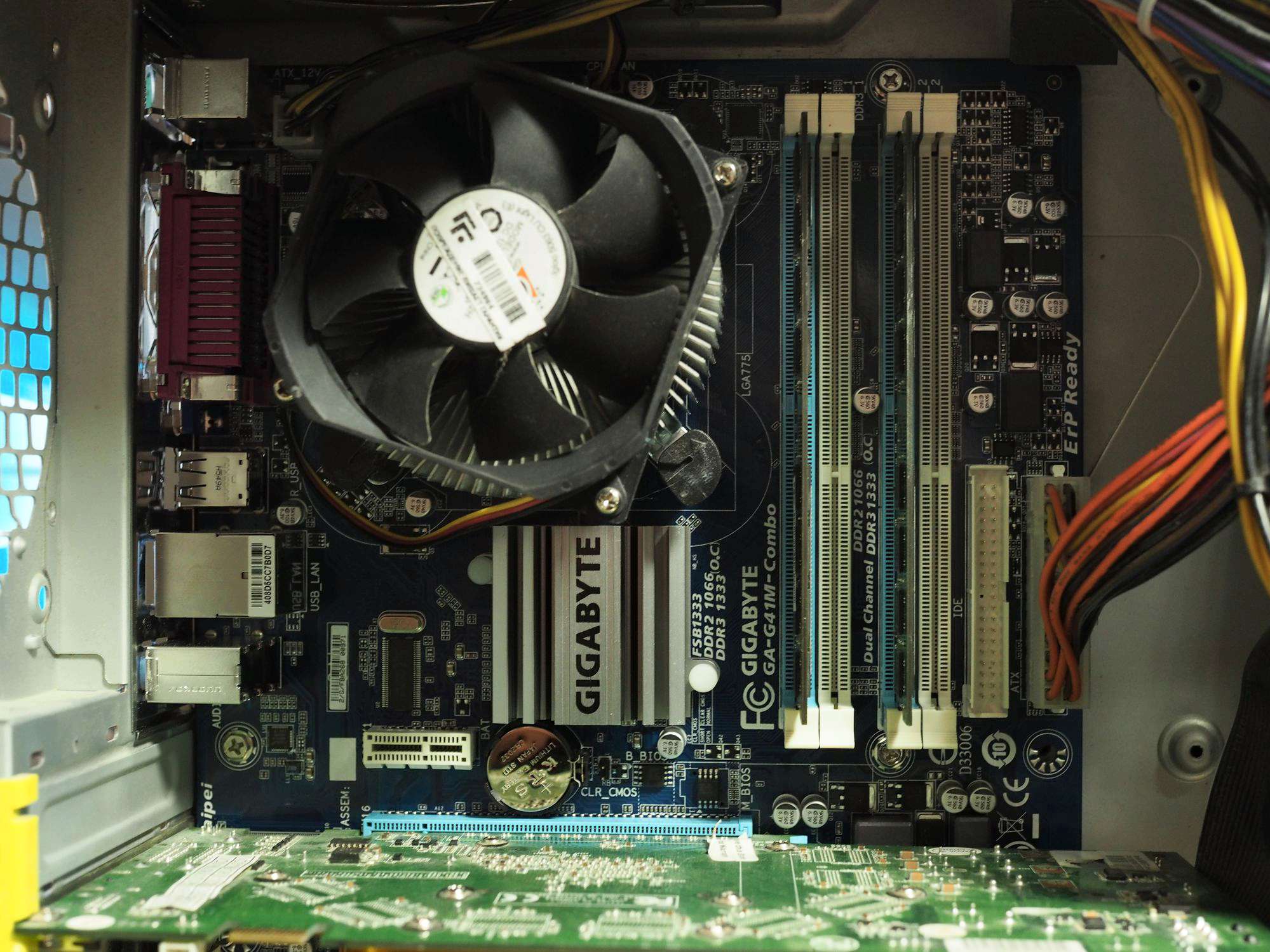 Материнская плата GIGABYTE GA-G41M-COMBO (LGA775, microATX) — купить в ...