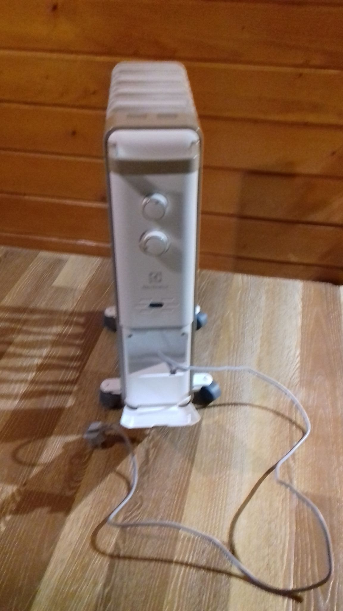 Масляный радиатор Electrolux EOH/M-9209 НС-1100763 — купить по низкой ...