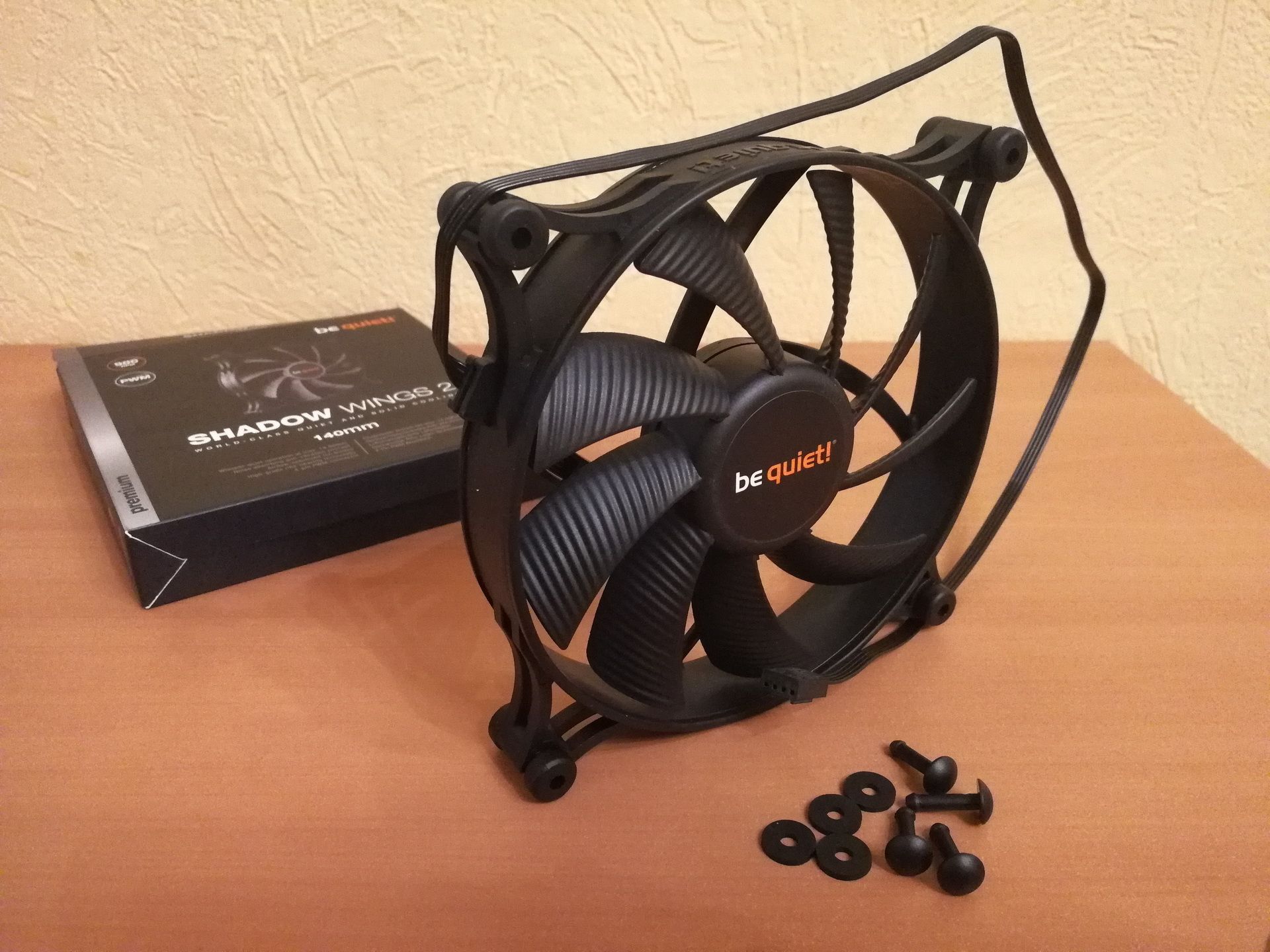 Вентилятор для корпуса be quiet! SHADOW WINGS 2 140mm PWM (BL087 ...