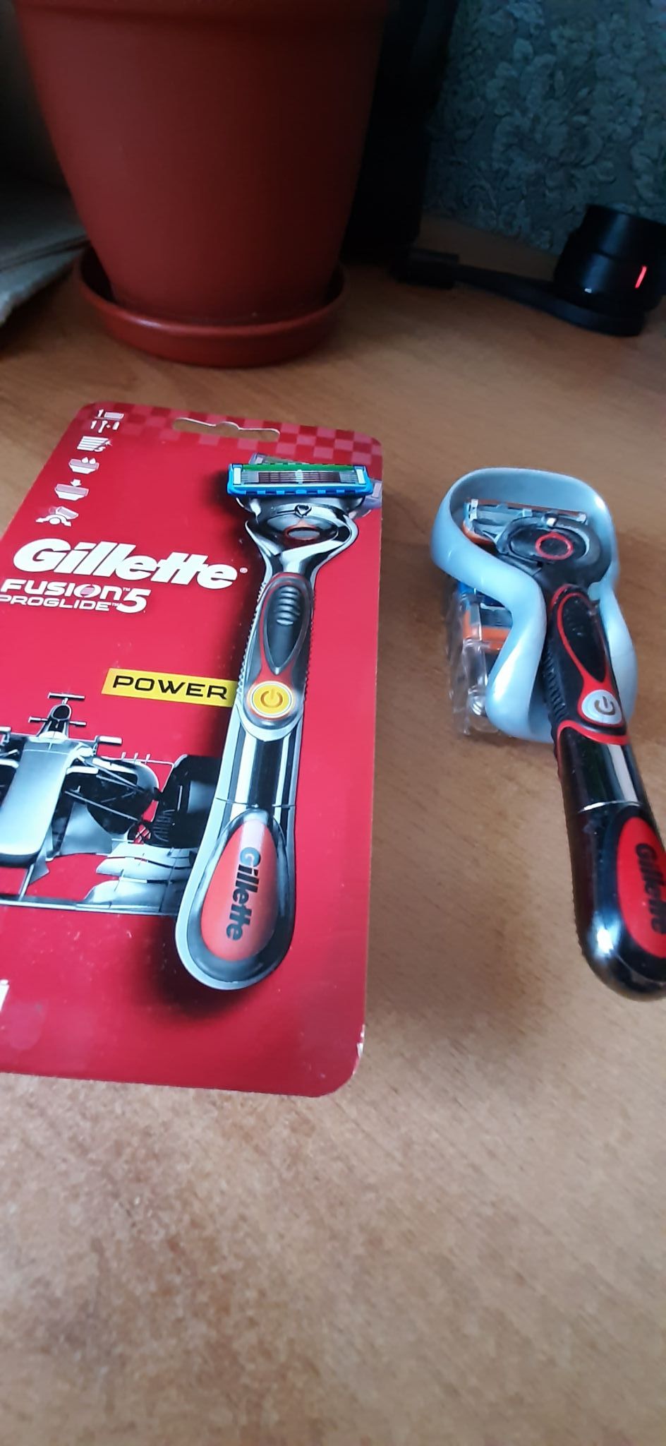 Бритвенный станок GILLETTE Fusion5 ProGlide Power, с 1 сменной кассетой ...