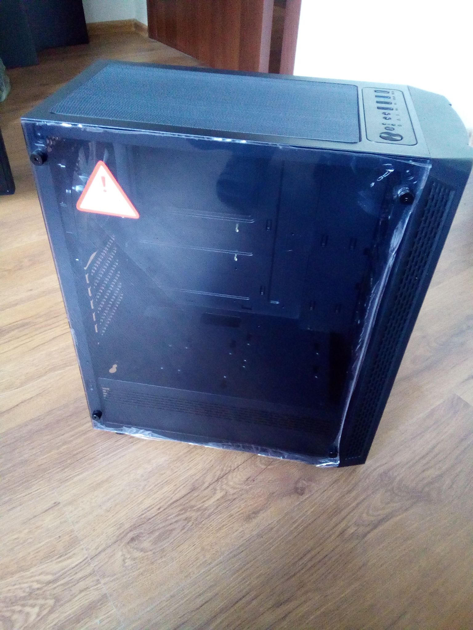 Корпус Powercase Mistral X4 Mesh черный Cmixb F4 — купить по низкой