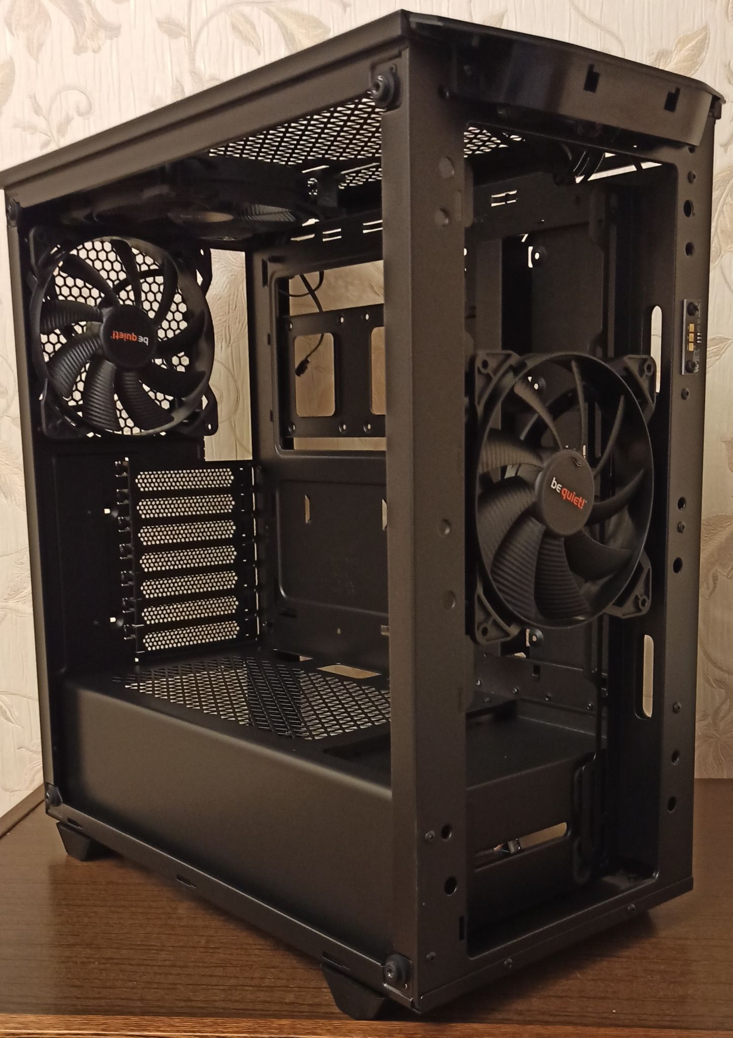 Купить корпус be quiet! PURE BASE 500 DX BLACK BGW37 в интернет ...