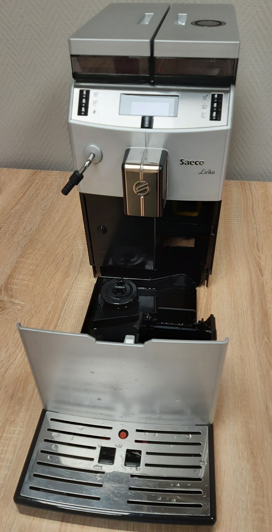 Кофемашина Saeco Lirika Plus Lirika Plus Silver — купить в интернет ...