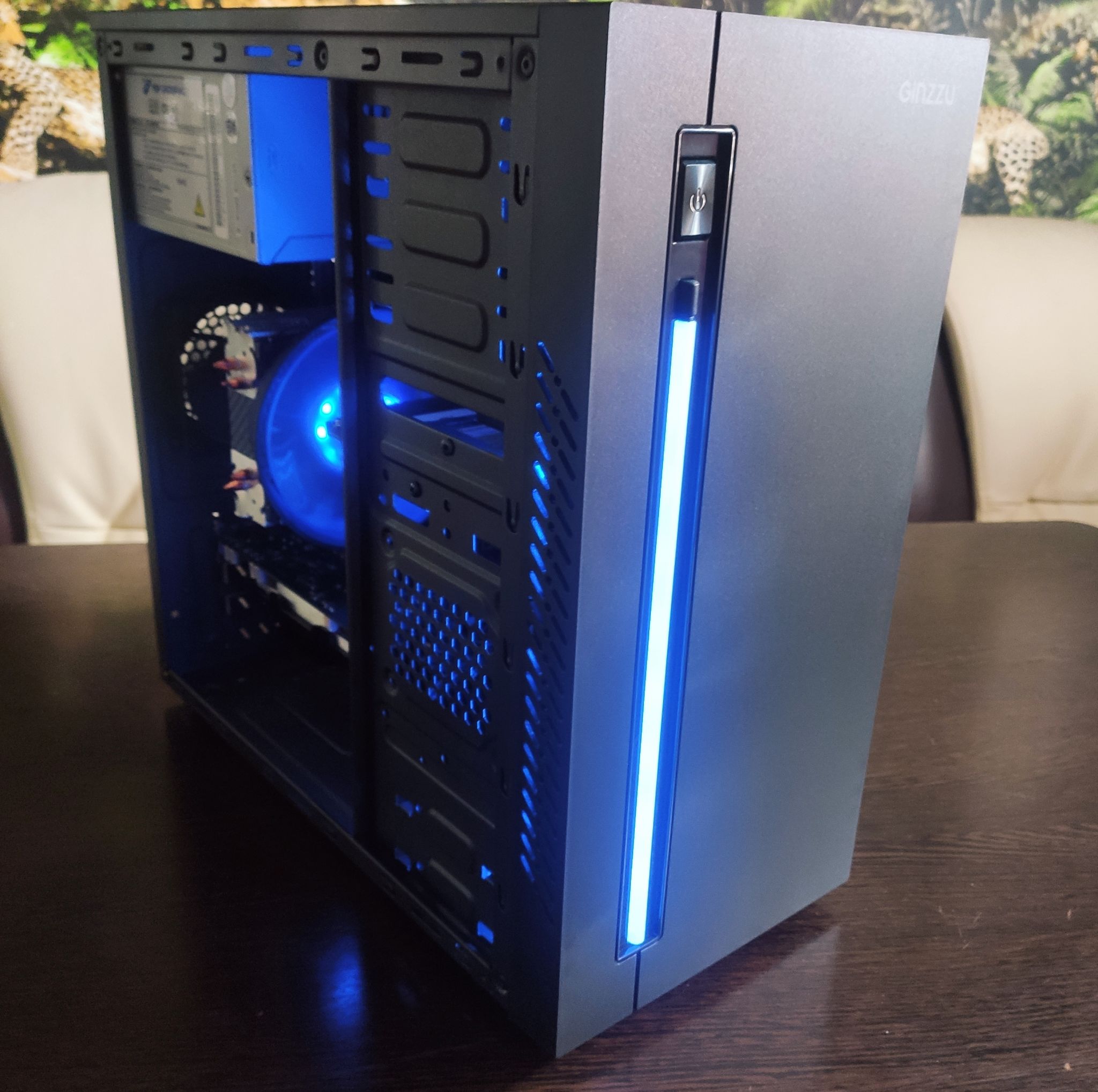 Корпус Ginzzu D370 RGB Window — купить в интернет-магазине ОНЛАЙН ТРЕЙД.РУ