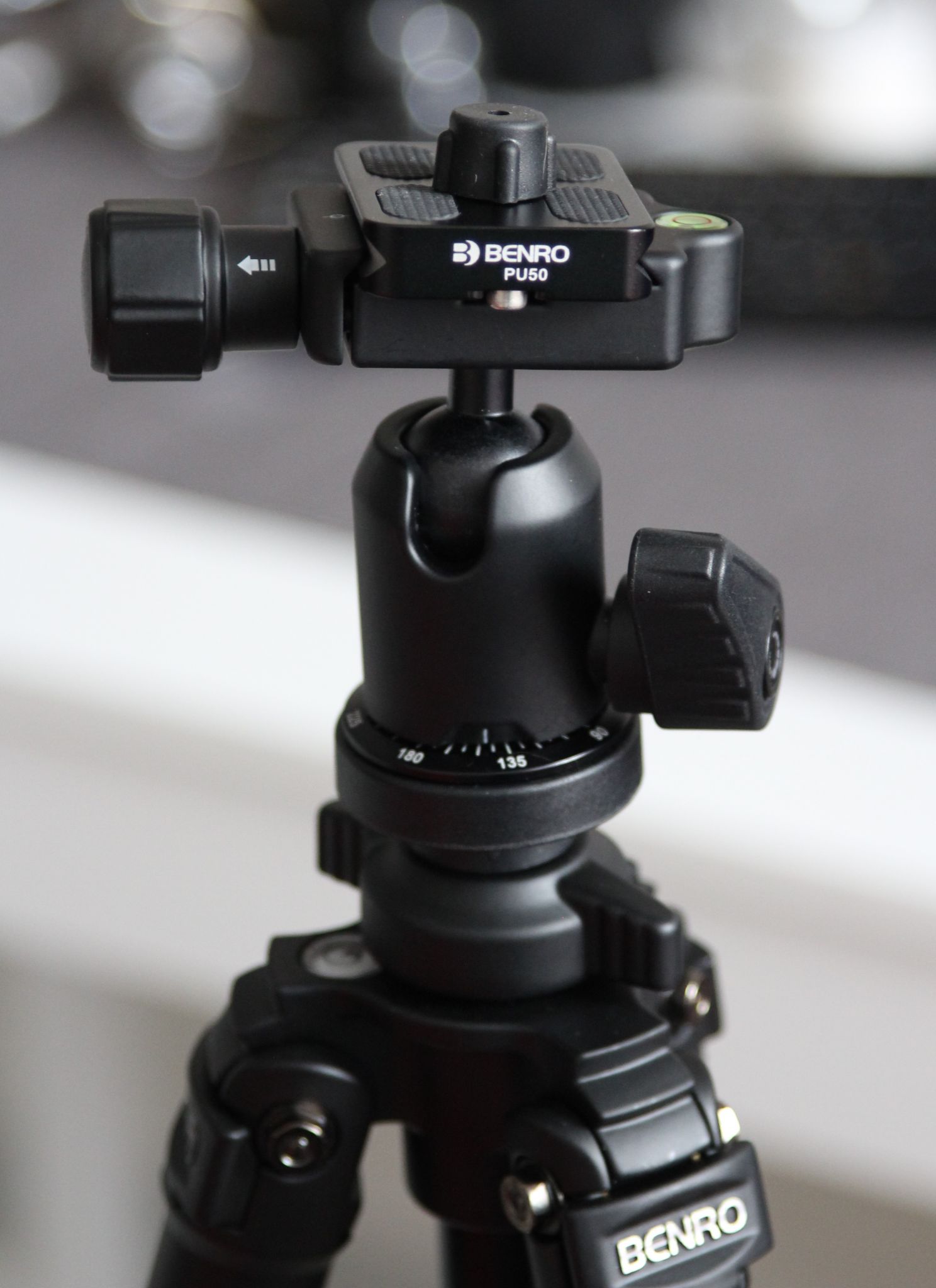 Штатив BENRO A250FN00 (штатив A250F с головкой N00) — купить в интернет ...