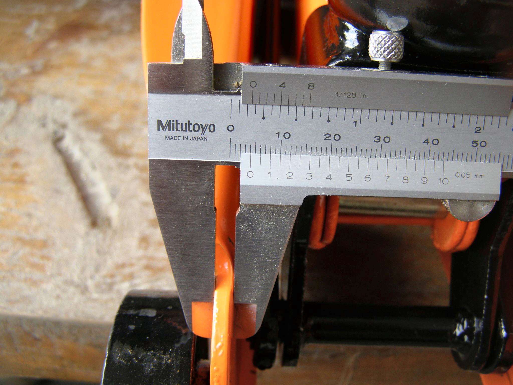 Домкрат подкатной Ombra OHT 225С в кейсе OHT225C — купить в интернет ...
