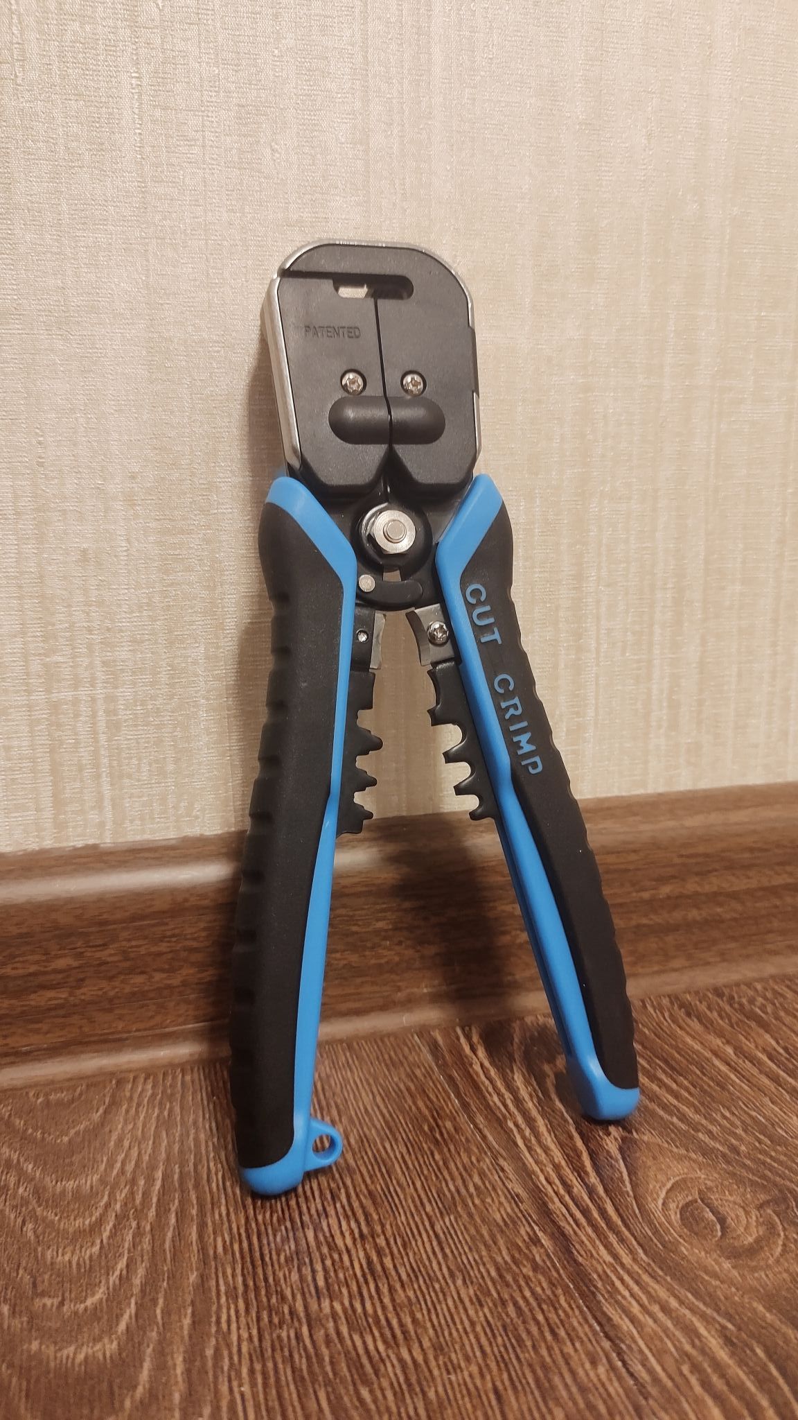 Инструмент для снятия изоляции КВТ WS-11 69278_КВТ — купить по низкой цене в интернет-магазине ...