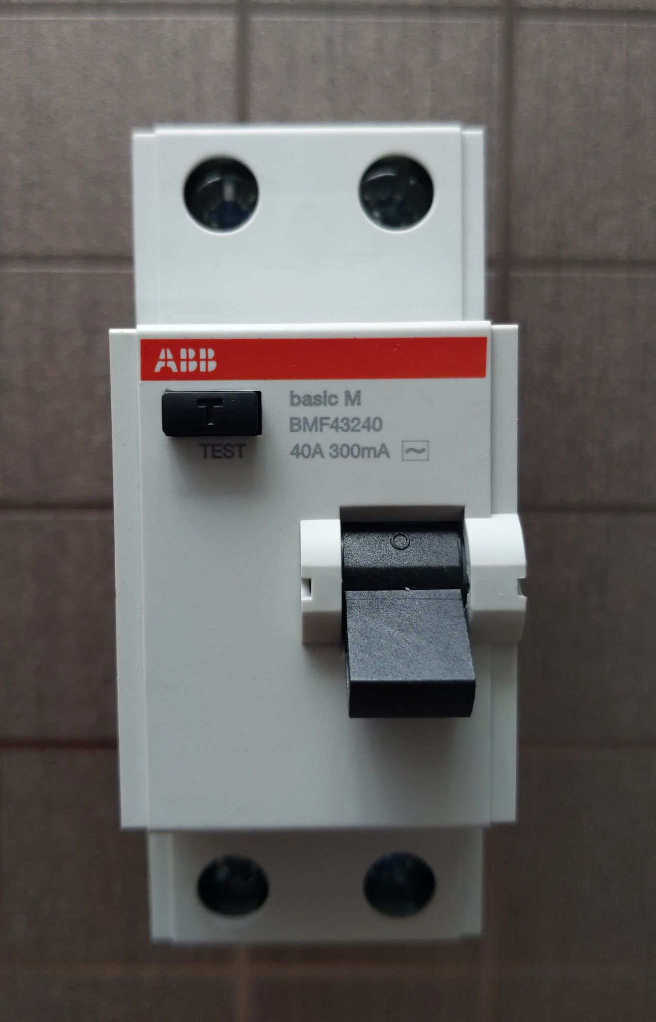 Устройство защитного отключения (УЗО) ABB Basic M 2P, 40A, 300мA, AC, BMF43240 — купить в ...