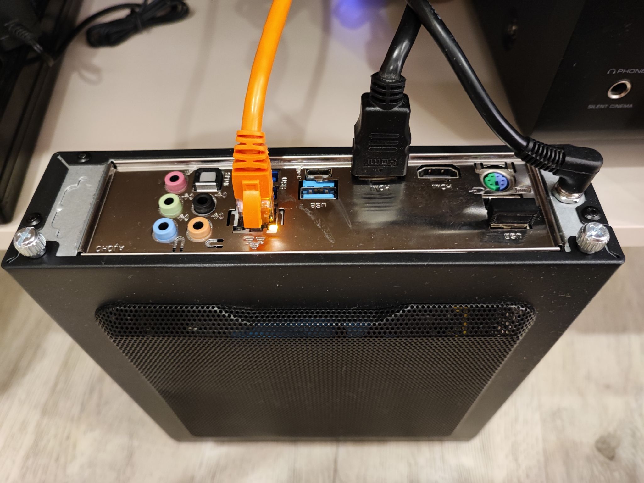 Корпус POWERMAN ME100S-BK (6133715) 120W — купить по низкой цене в ...