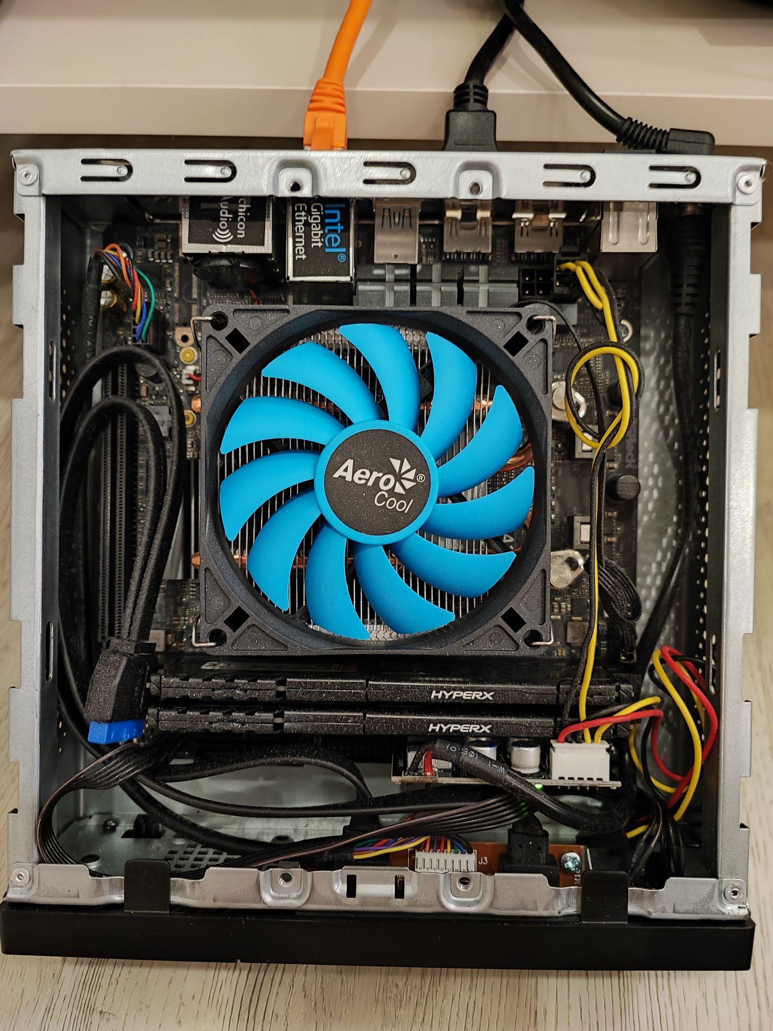 Корпус POWERMAN ME100S-BK (6133715) 120W — купить по низкой цене в ...