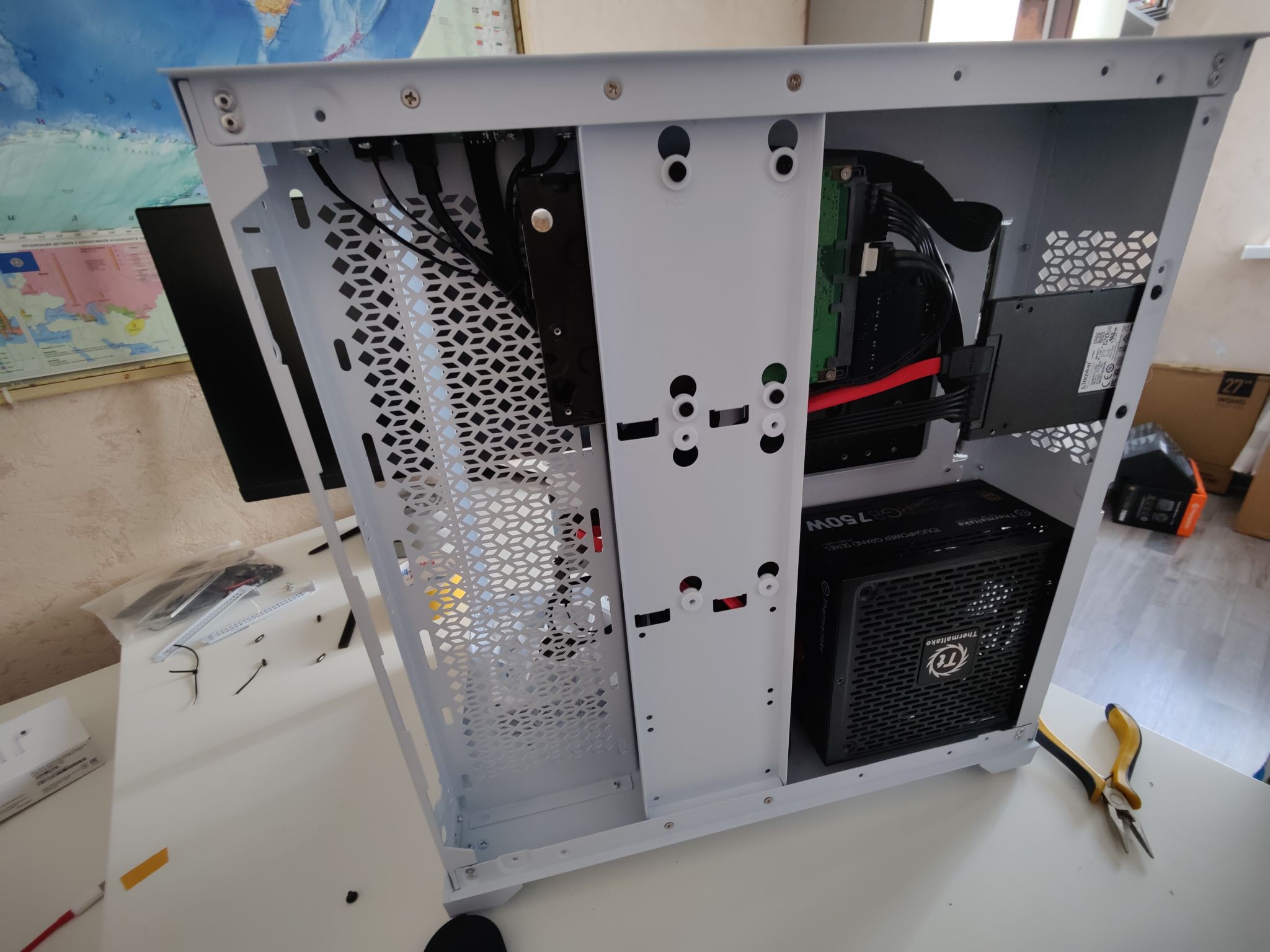 Корпус Powercase Vision, белый (CVWA-L4) — купить по низкой цене в ...