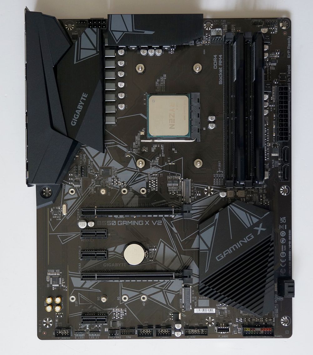 Материнская плата GIGABYTE B550 GAMING X V2 (AM4, ATX) — купить по ...