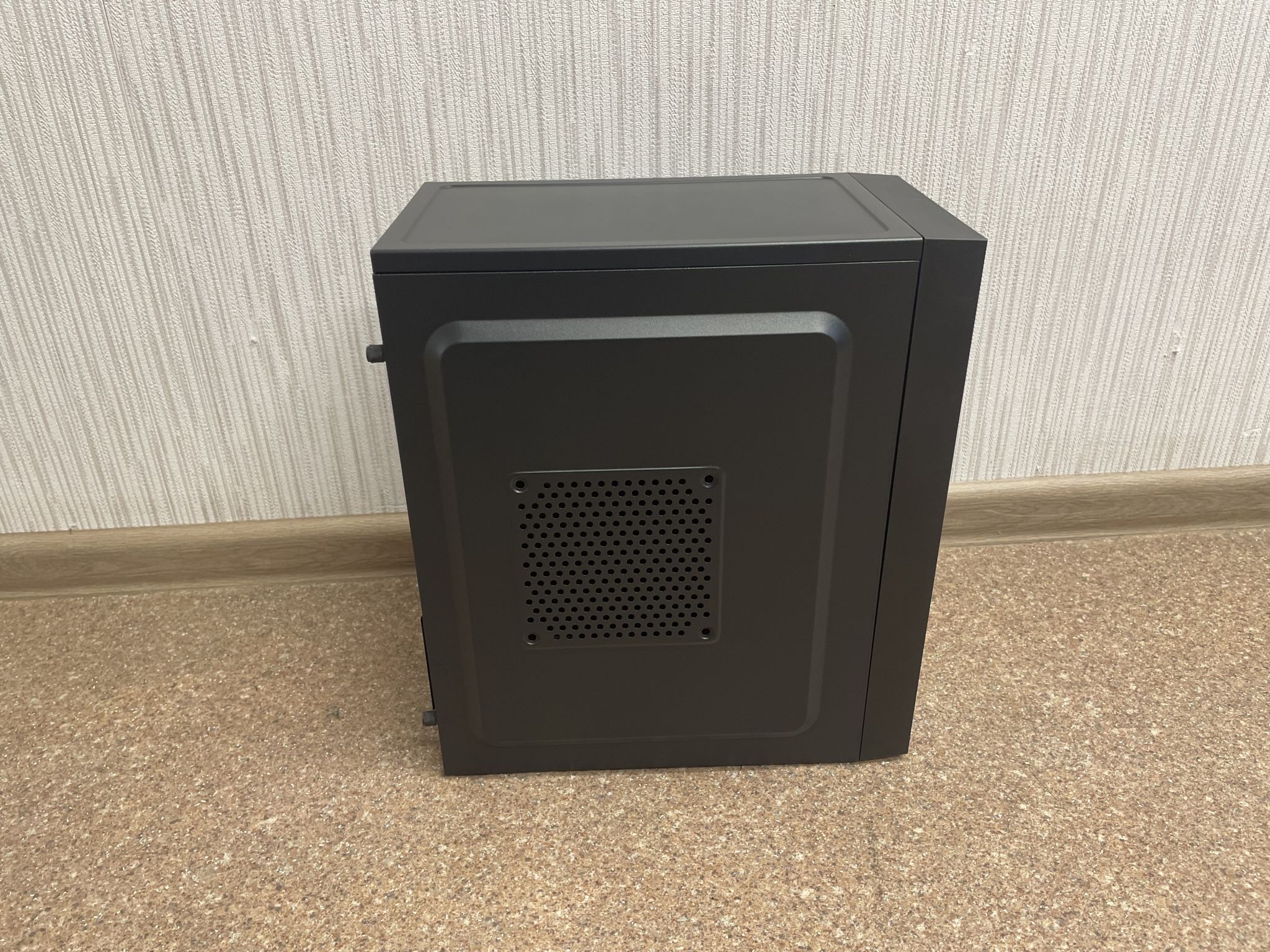 Корпус Minitower ExeGate BAA-113 mATX, без БП, черный EX292347RUS ...
