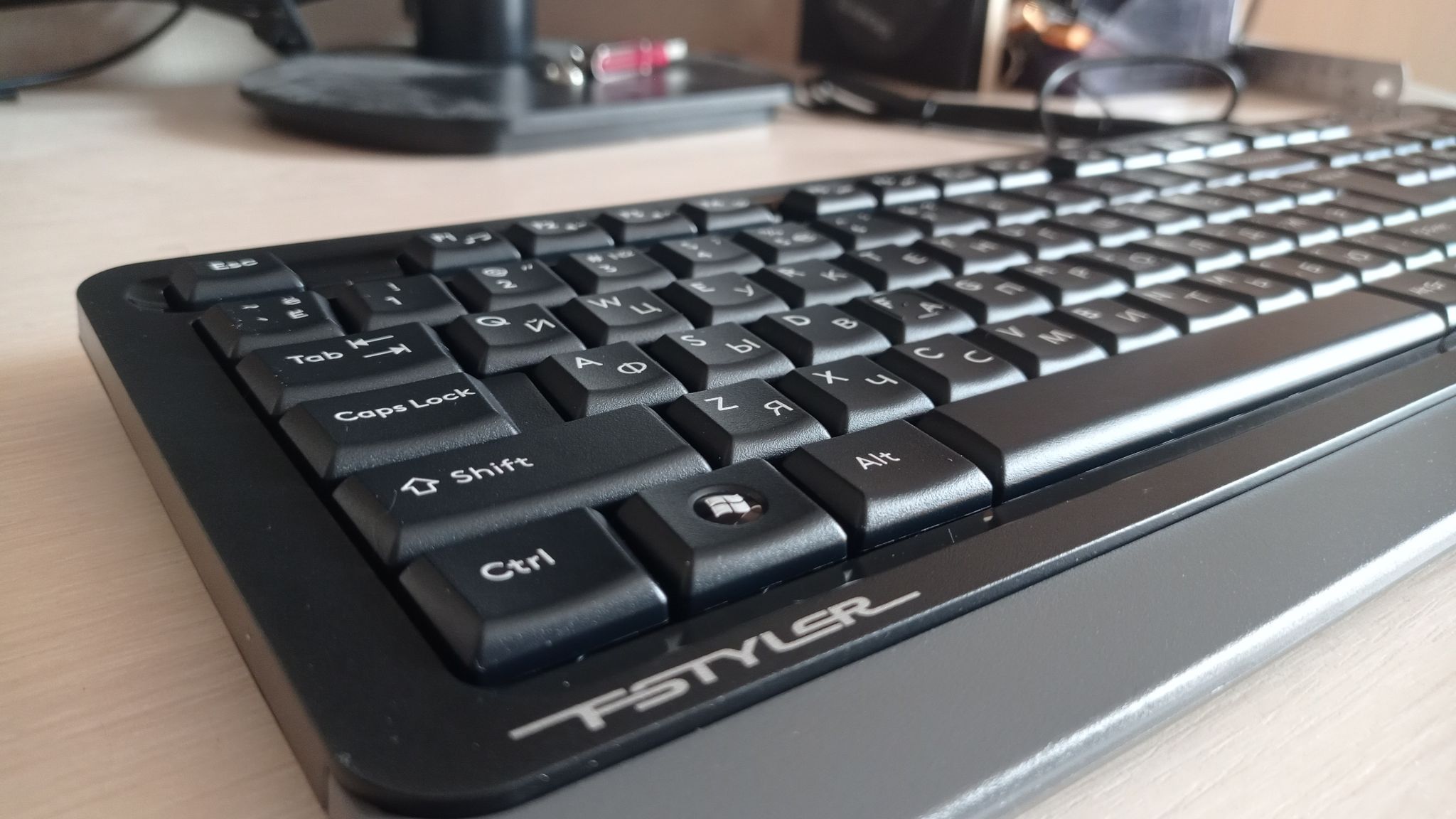 Клавиатура A4tech Fstyler FKS10 черный/серый (1530187) 1530187 A4TECH ...