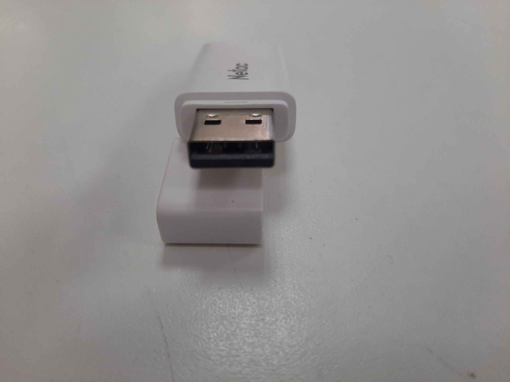 USB флешка Netac U185 128Gb white USB 2.0 (NT03U185N-128G-20WH ...