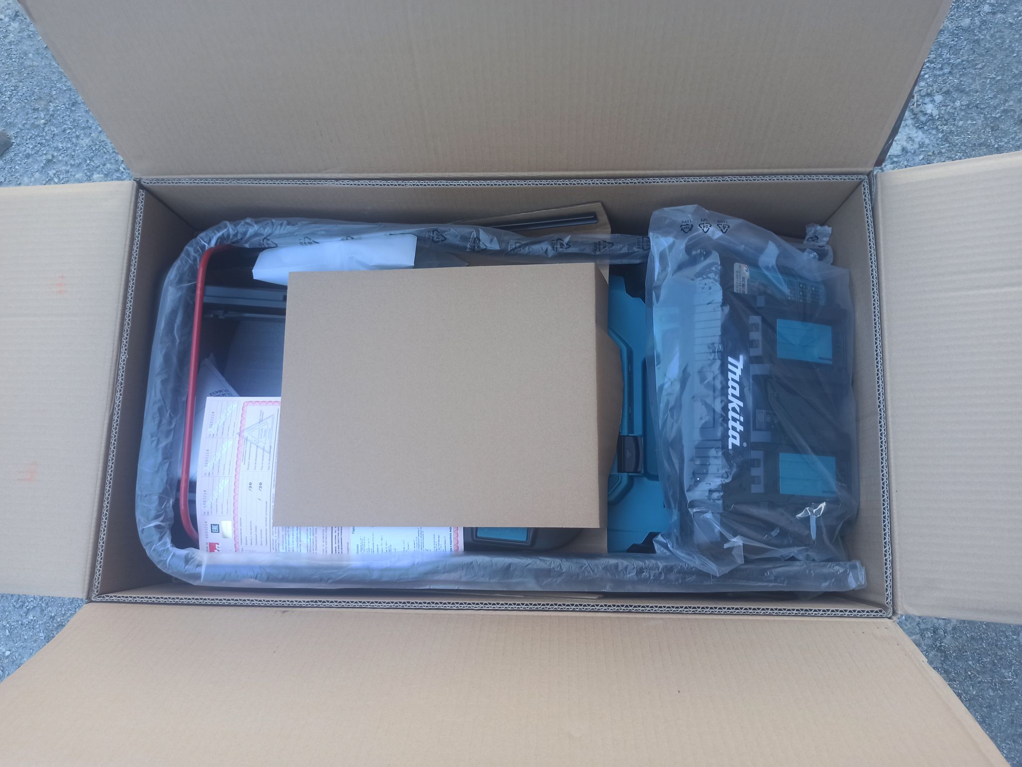 Газонокосилка аккумуляторная Makita DLM382PM2 LXT — купить по низкой ...