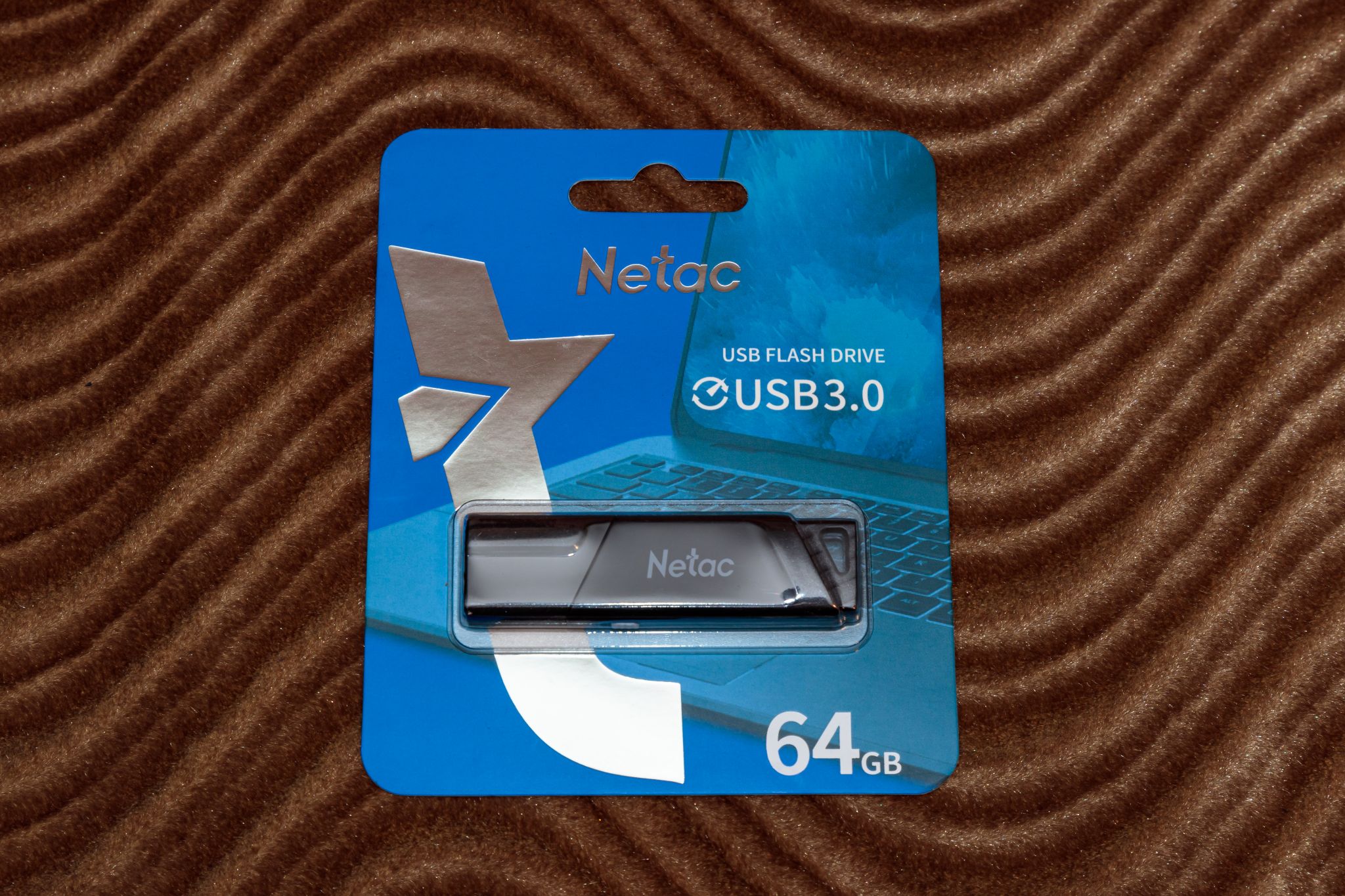 USB флешка 64Gb Netac U336 black USB 3.0 (NT03U336S-064G-30BK) — купить ...