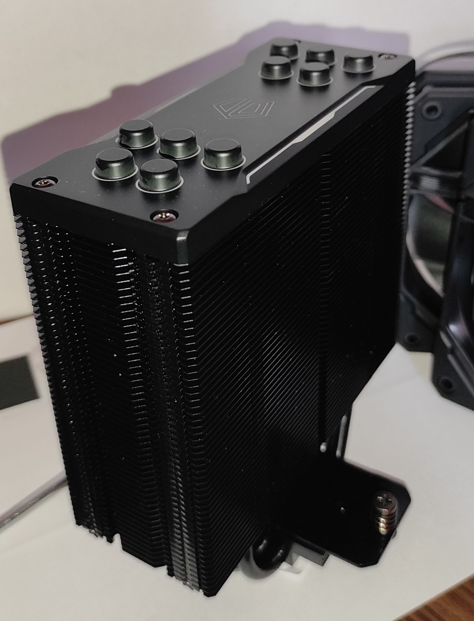 Кулер для процессора ID-COOLING SE-225-XT BLACK V2 — купить по низкой ...
