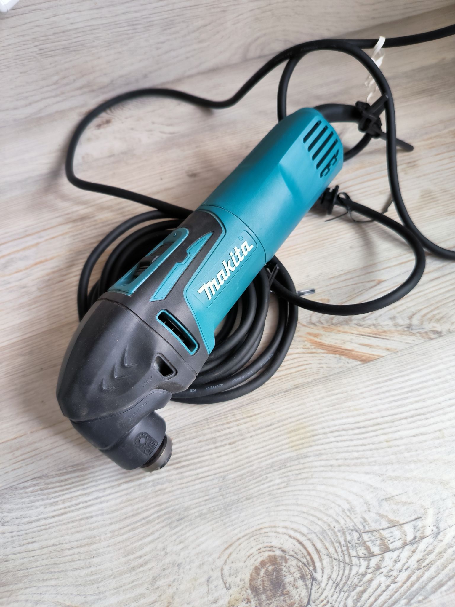 Реноватор Makita TM3000C — купить по низкой цене в интернет-магазине ...