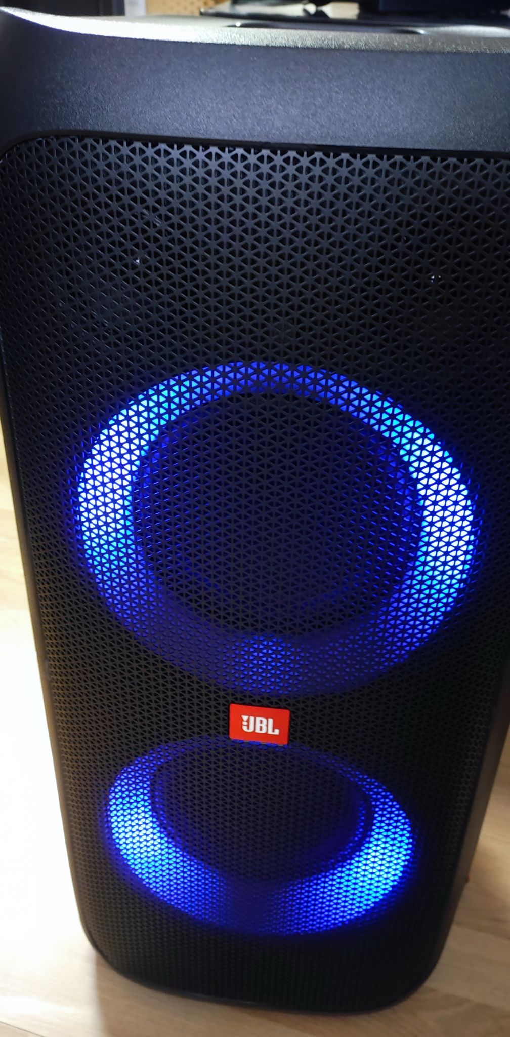 Колонка JBL PartyBox 310 UK JBLPARTYBOX310UK — купить по низкой цене в ...