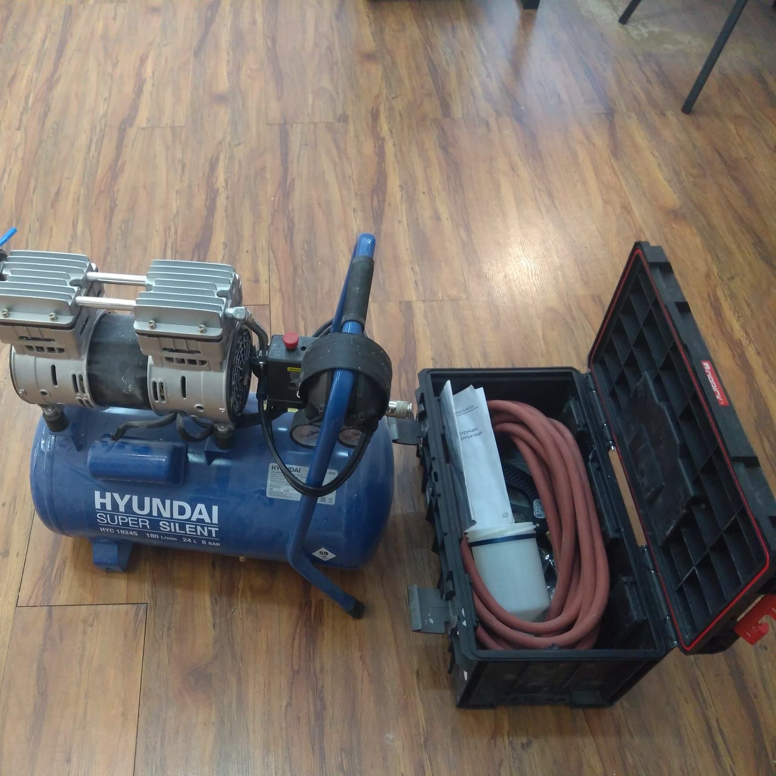 Компрессор Hyundai HYC 1824S — купить в интернет-магазине ОНЛАЙН ТРЕЙД.РУ