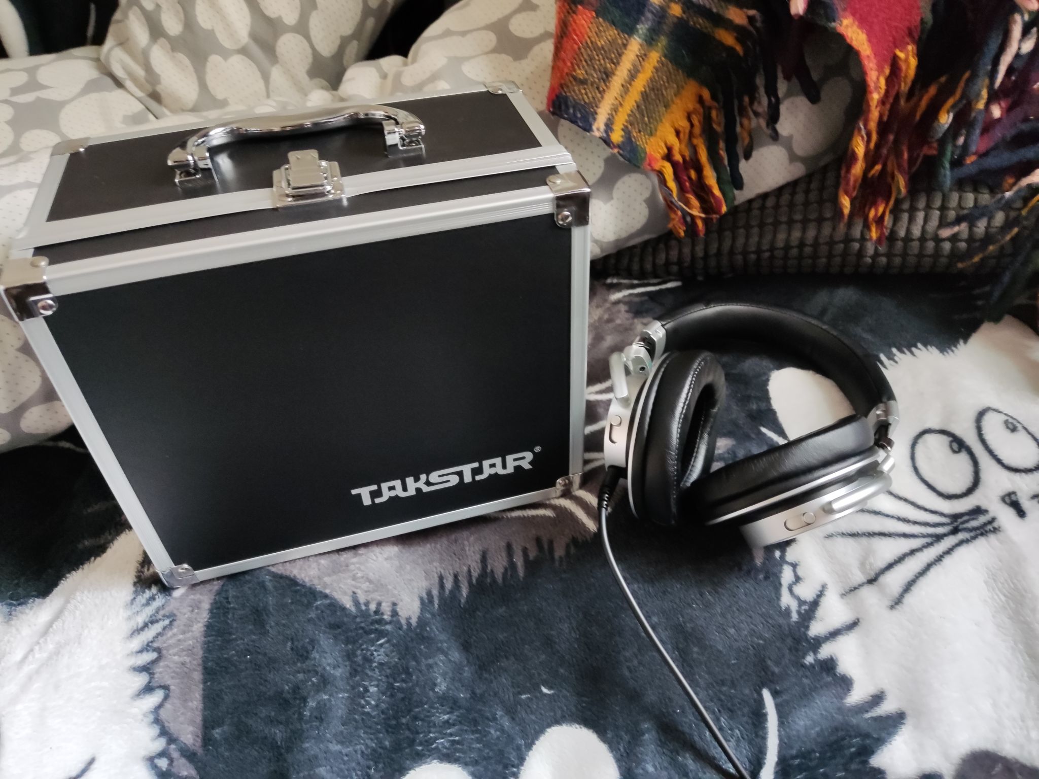 Наушники Takstar PRO82, серебристый TAKSTAR PRO82 SILVER — купить в ...