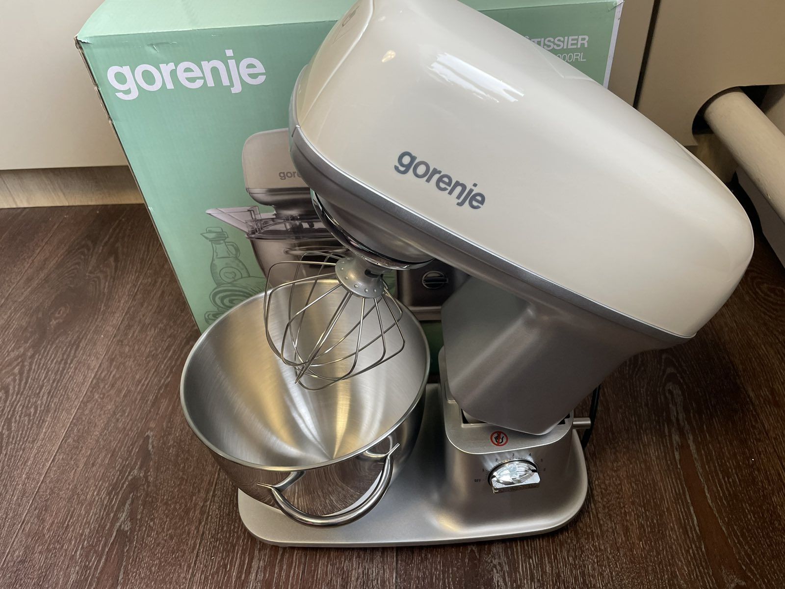 Кухонный комбайн Gorenje Retro MMC1000RL — купить по низкой цене в ...