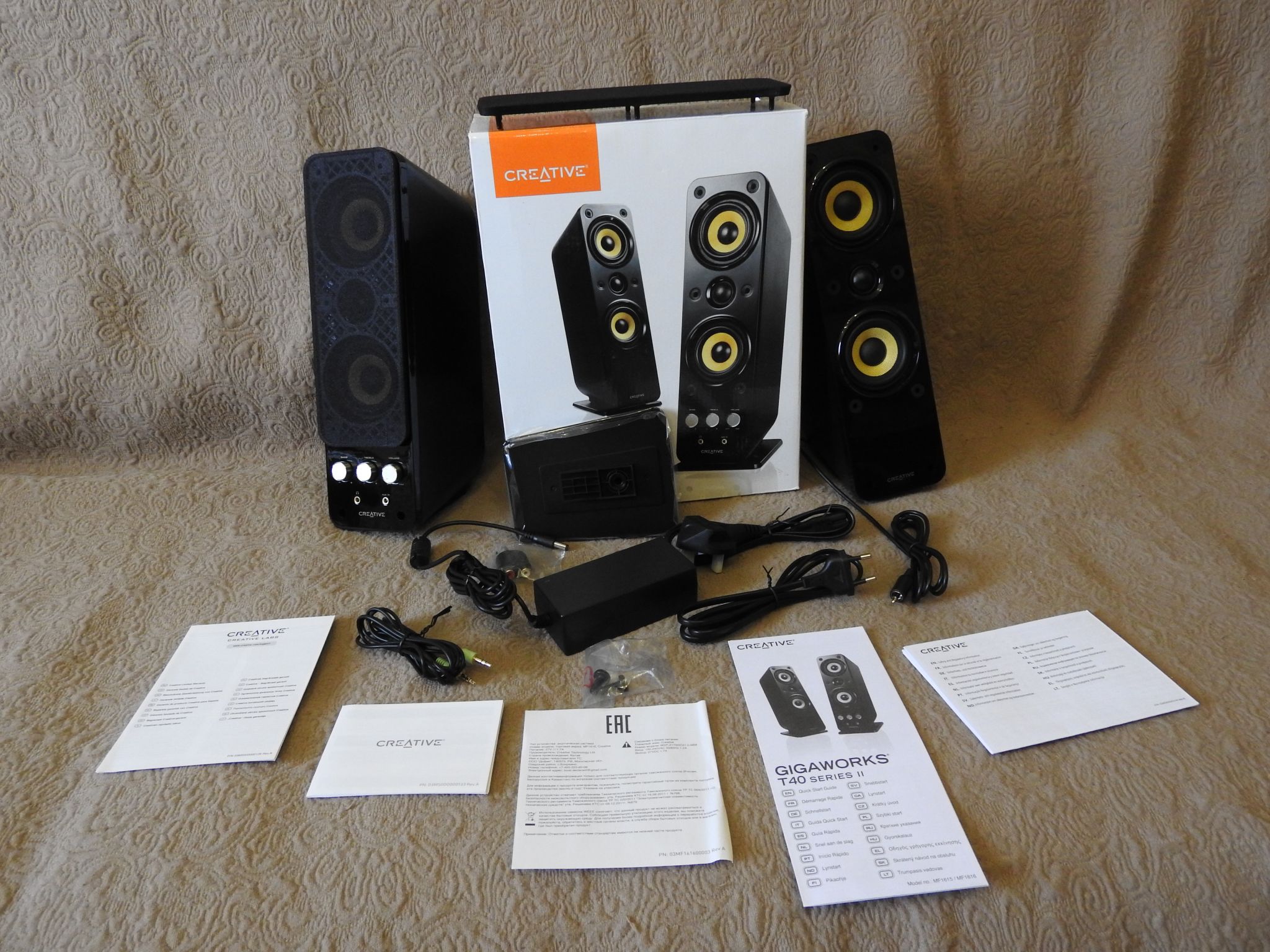 Колонки Creative GigaWorks T40 series II 2.0 черный 32Вт 51MF1615AA000 ...