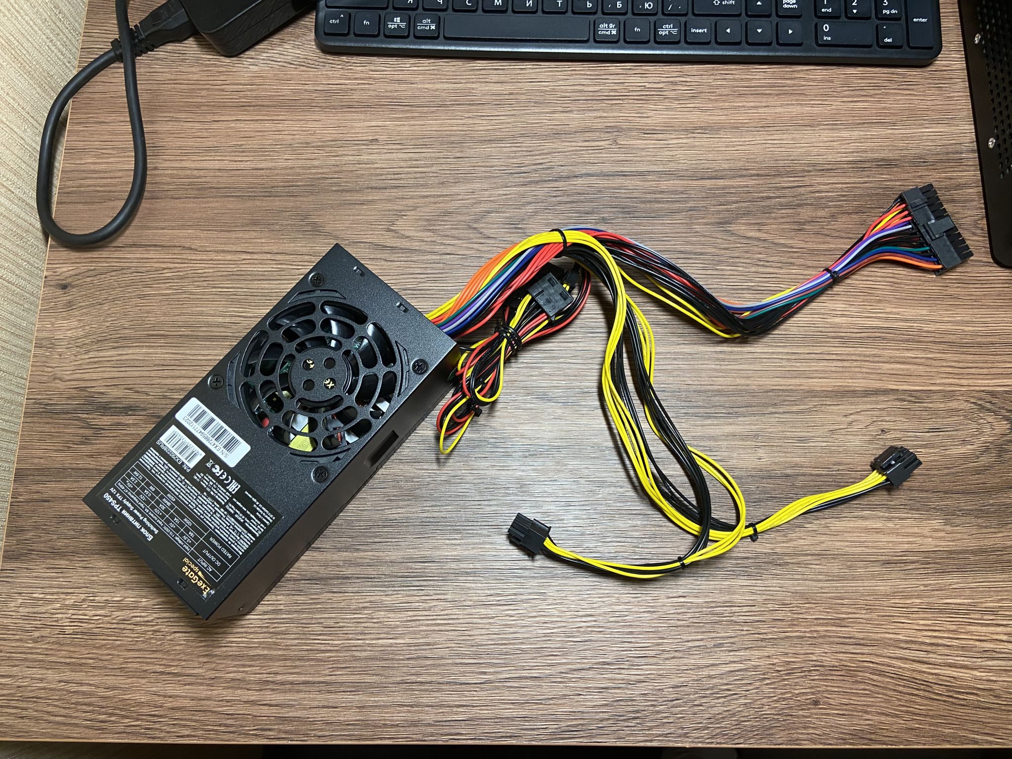 Блок питания ExeGate TPS450 TFX, 450W (EX292228RUS) OEM — купить по ...